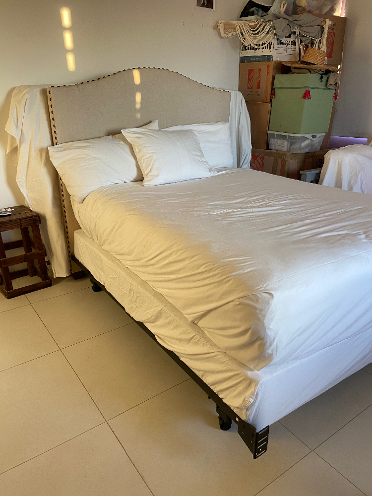 Pottery barn headboards/ trump mattresses - Furniture - Decoration ...